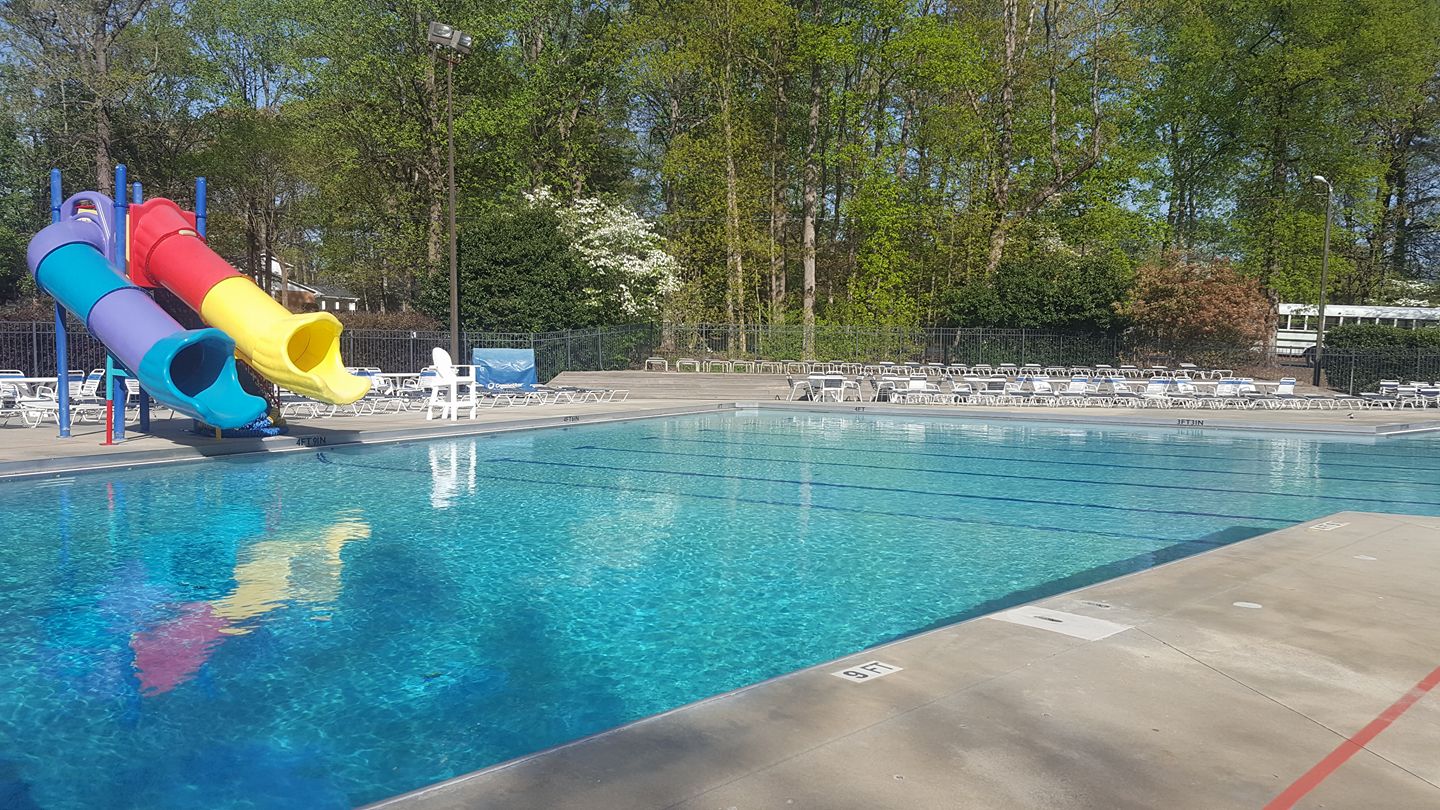 Swim | Olde Forest Racquet Club